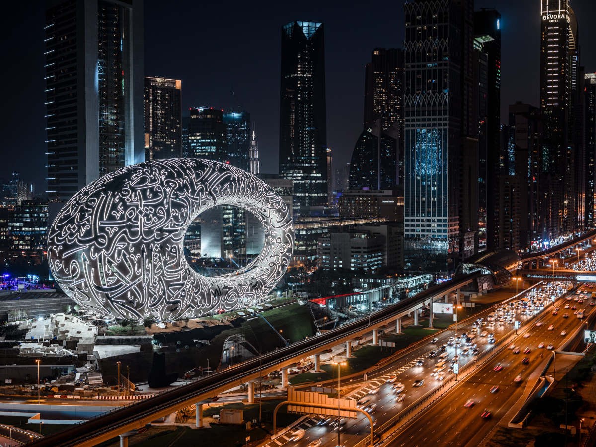 Dubai Cashless Strategy aims for 90% digital transactions by 2026 ...