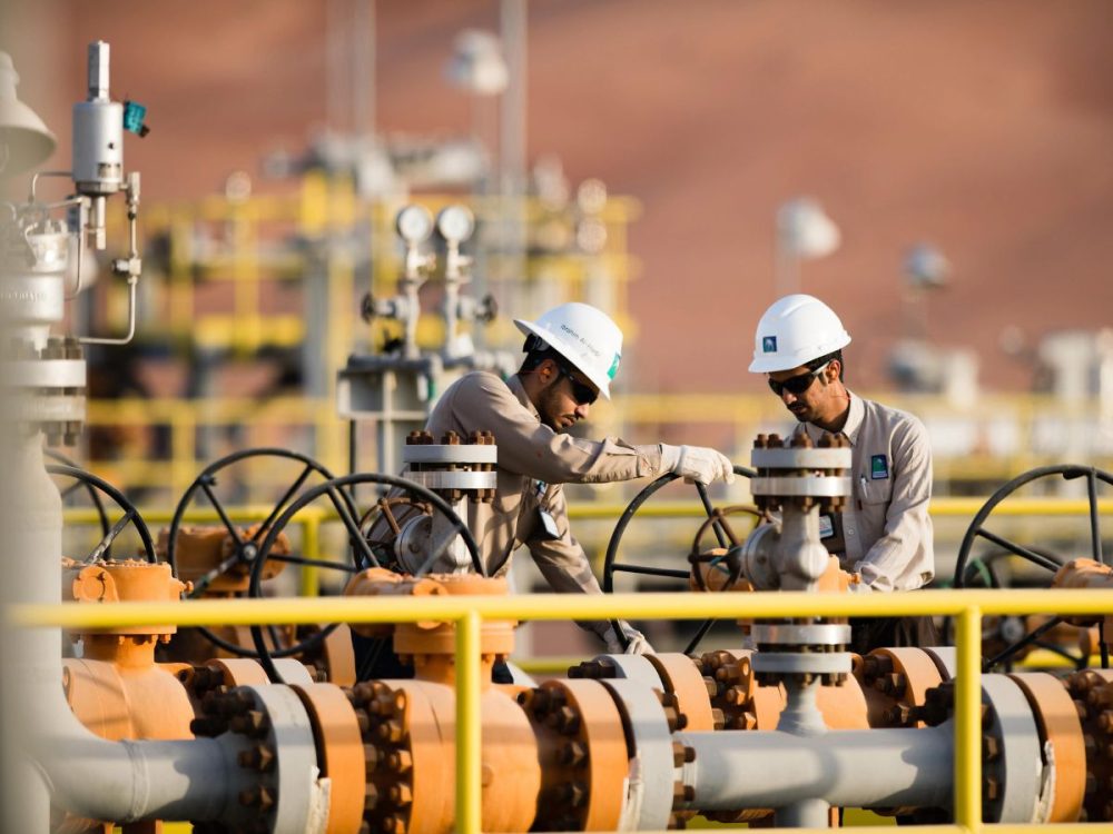 Saudi Arabia transfers 8% stake in Aramco to PIF - Finance Middle East