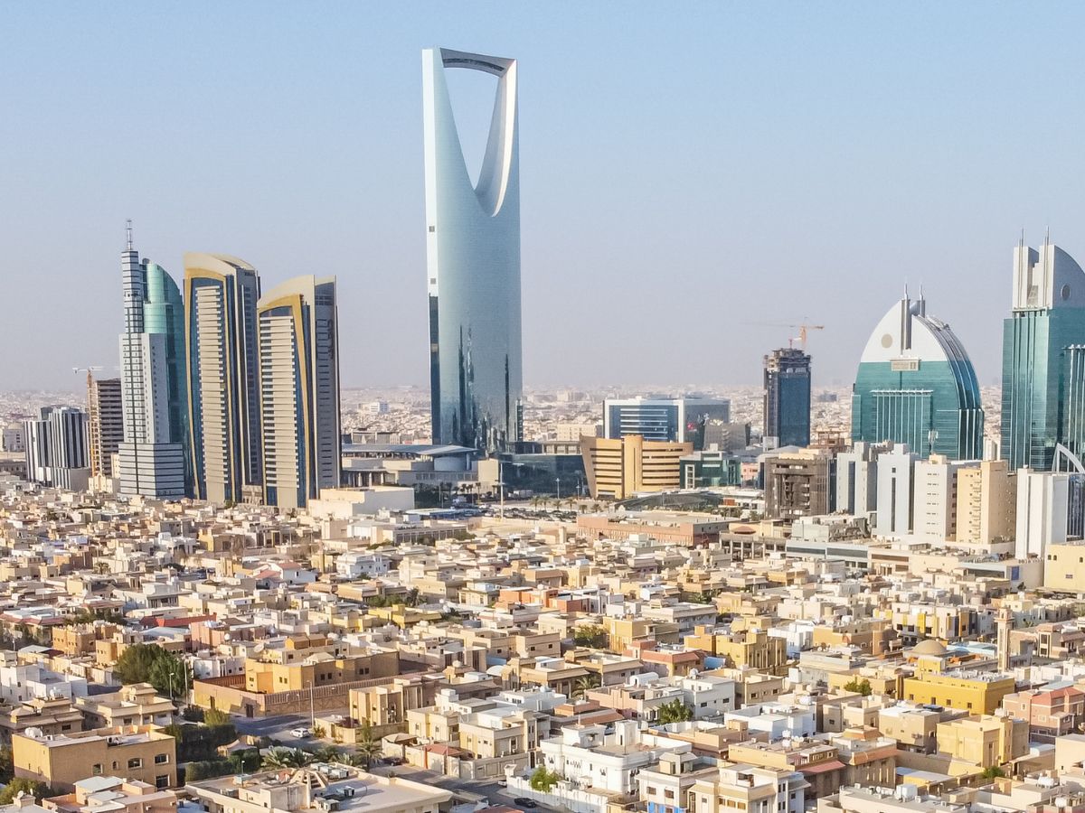 PIF-backed Jada to invest in SR1 billion Saudi Arabia venture debt fund ...