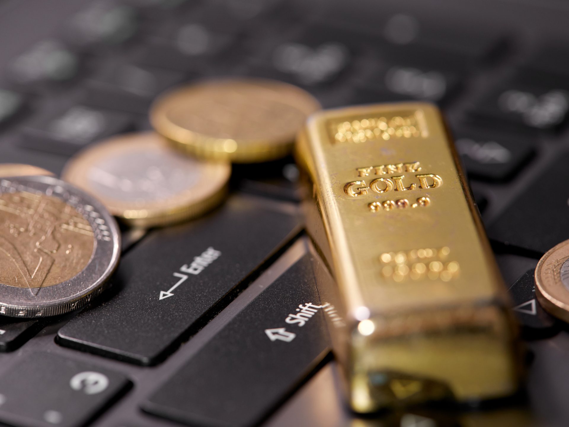 Gold market resilient in May, with significant gains and robust ETF ...