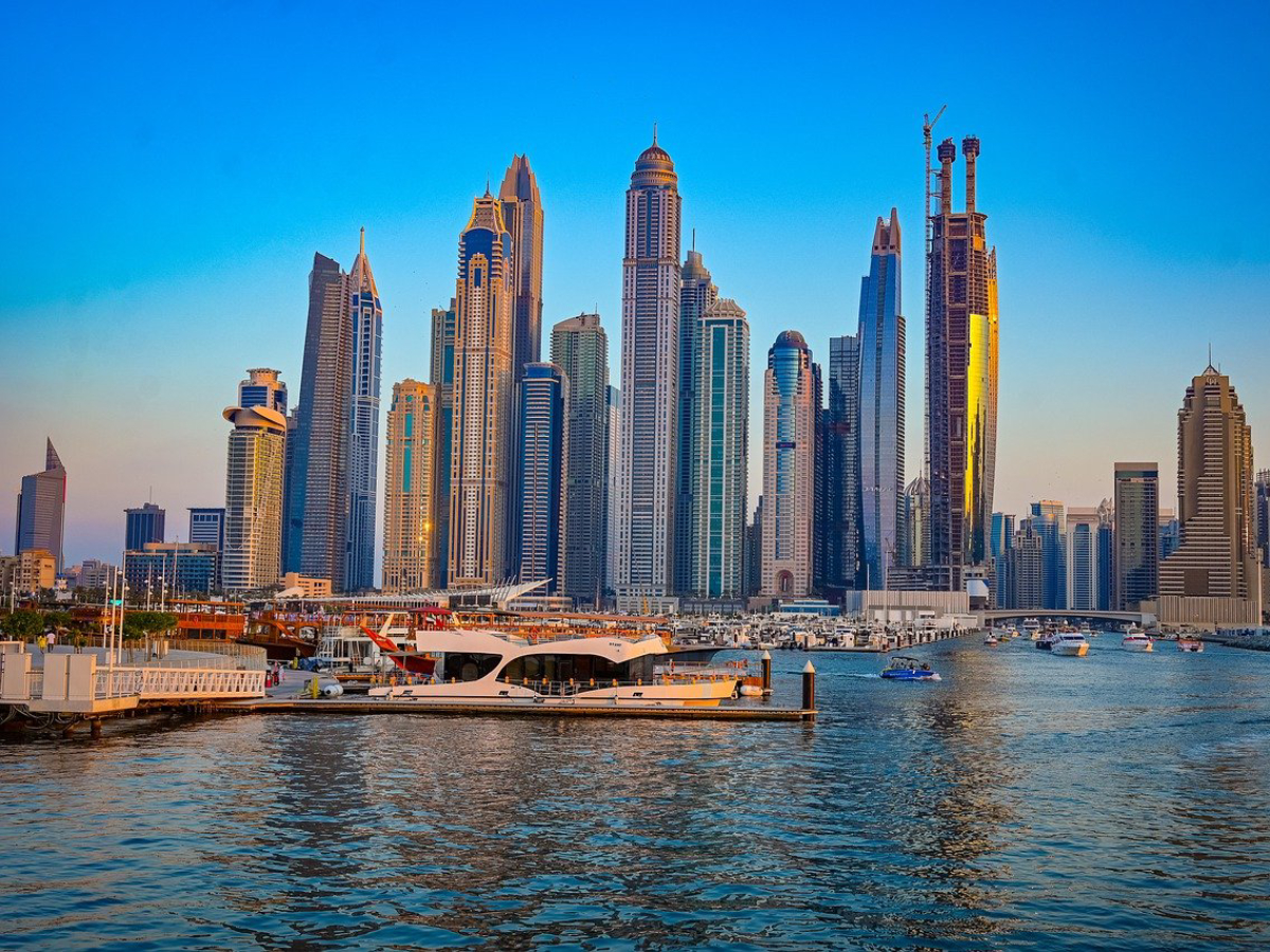 Dubai launches strategic plan for AI-driven Data Centre Economy ...